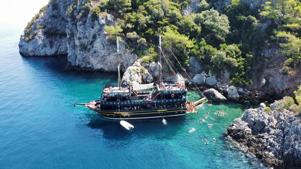 Güzelçamlı Korsan Tekne Turu | Tatildeyap.com